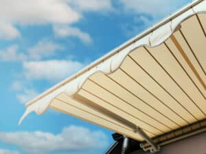 5 Ways to Cover Windows in a Sunroom | Norman® USA