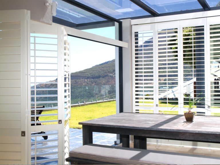 5 Ways to Cover Windows in a Sunroom | Norman® USA