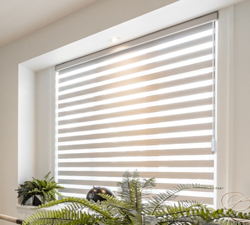 AutoWand™ Motorized Shades: Convenience & Style | Norman® USA