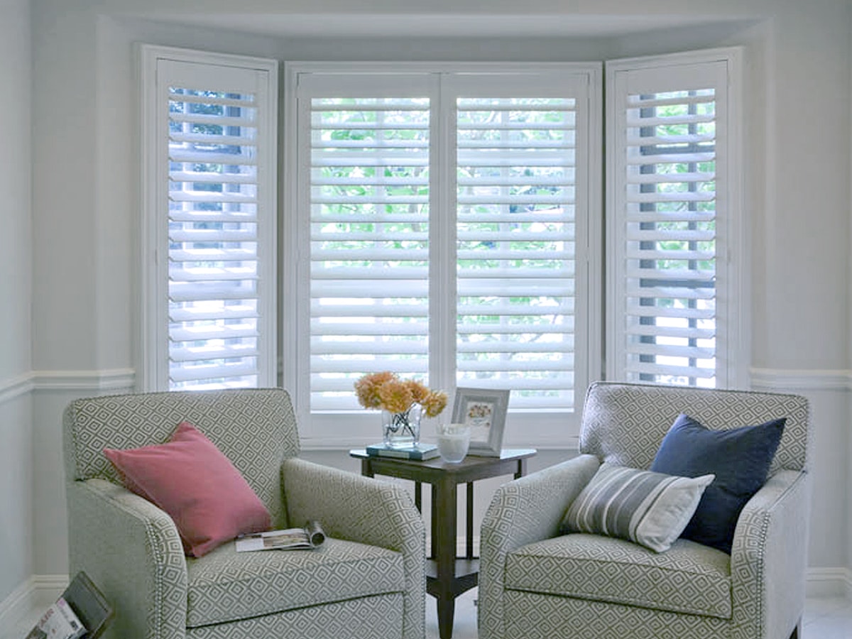 Bay Window vs Bow Window: Learn the Difference | Norman Canada