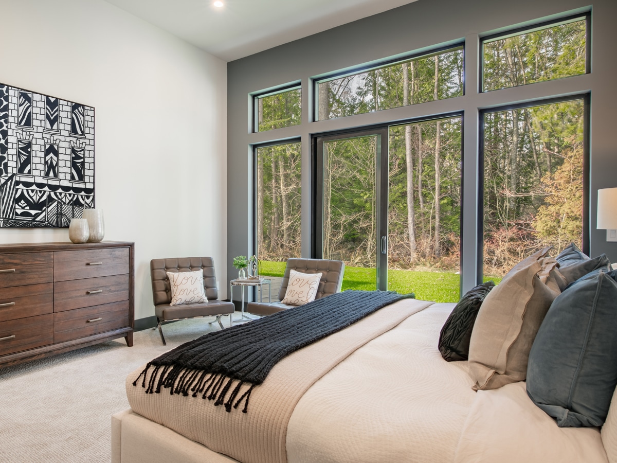 6 Transom Window Covering Ideas | Norman Canada