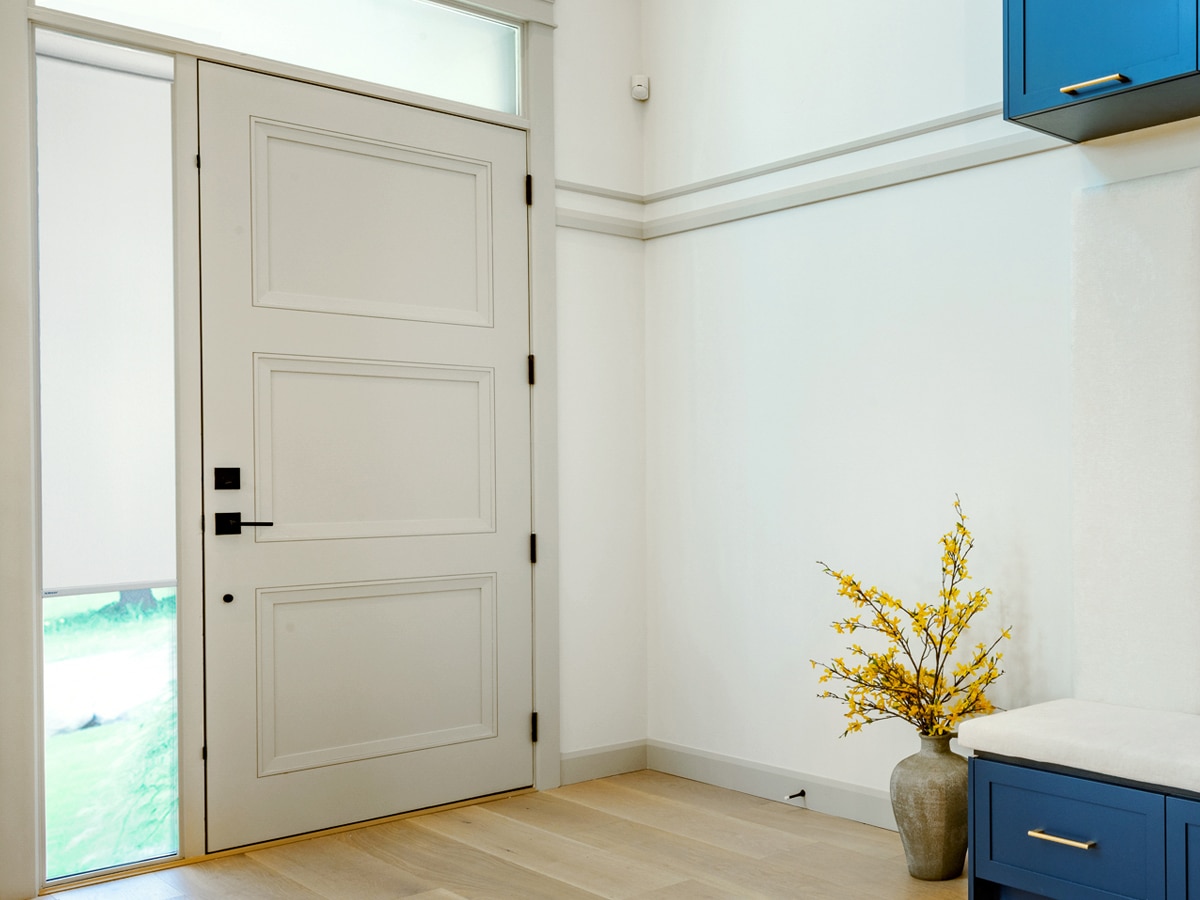 6 Sidelight Window Covering Ideas | Norman Canada